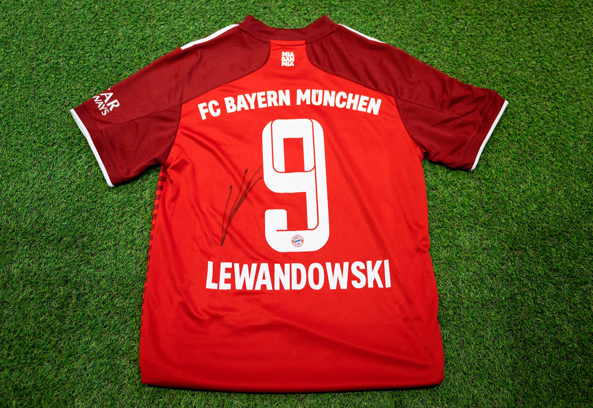 Robert Lewandowski Signed Bayern MUNICH JERSEY AFTAL COA – Piece of Fame