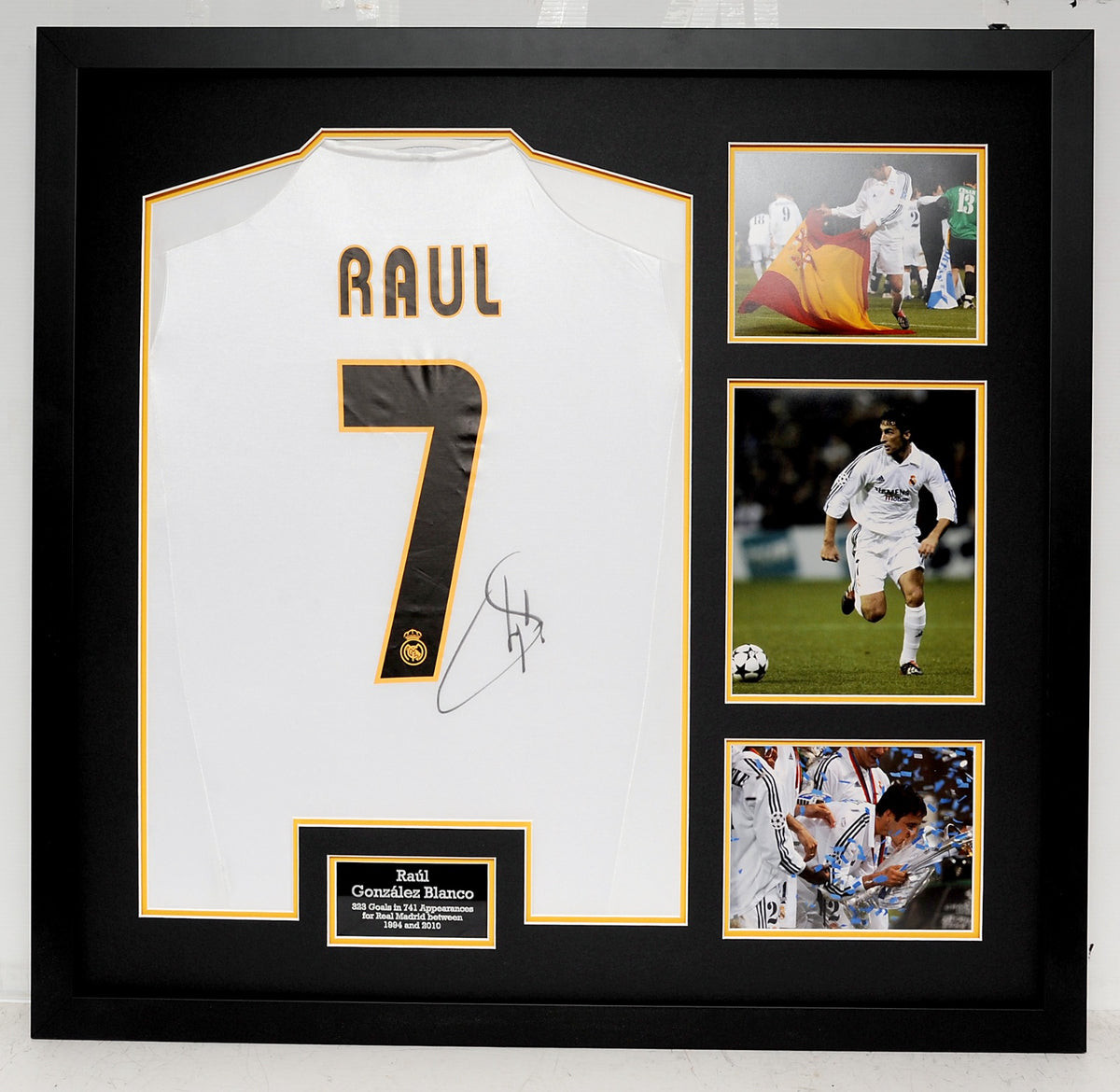 Raul Signed & Framed Real Madrid Shirt Display AFTAL COA – Piece of Fame